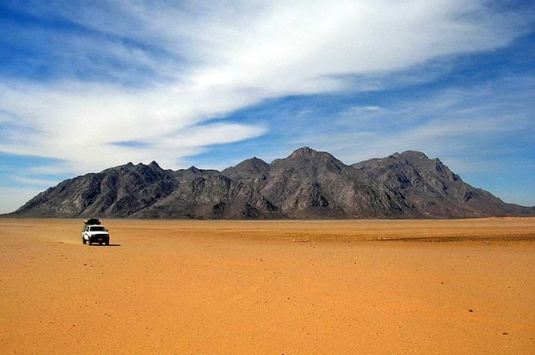 Are Sudanese Arms Reaching Libyan Islamists through Kufra Oasis ...